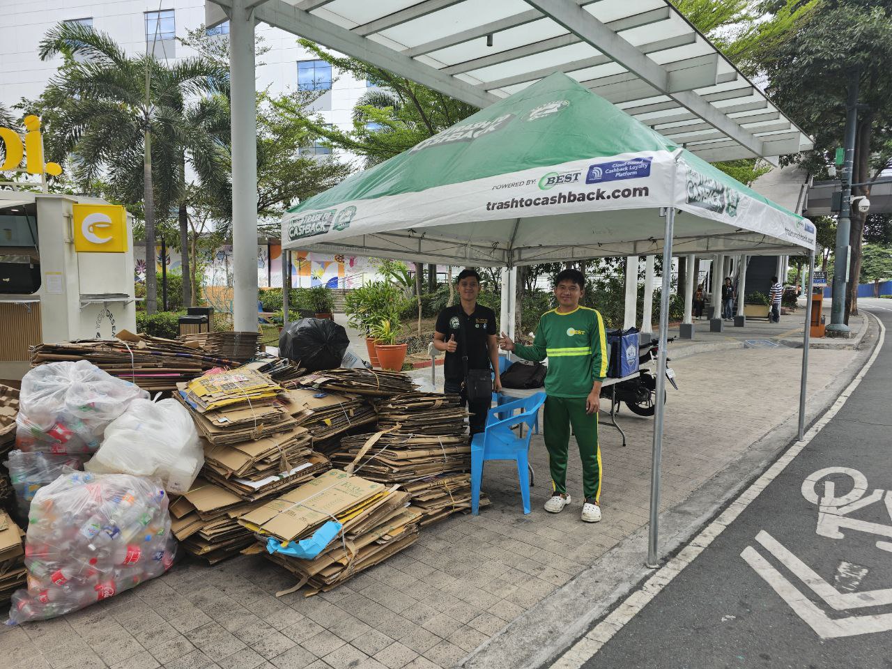 bXTRA PH | Food Delivery, Cashback, and more. Trash to CashBack: Redeem ...